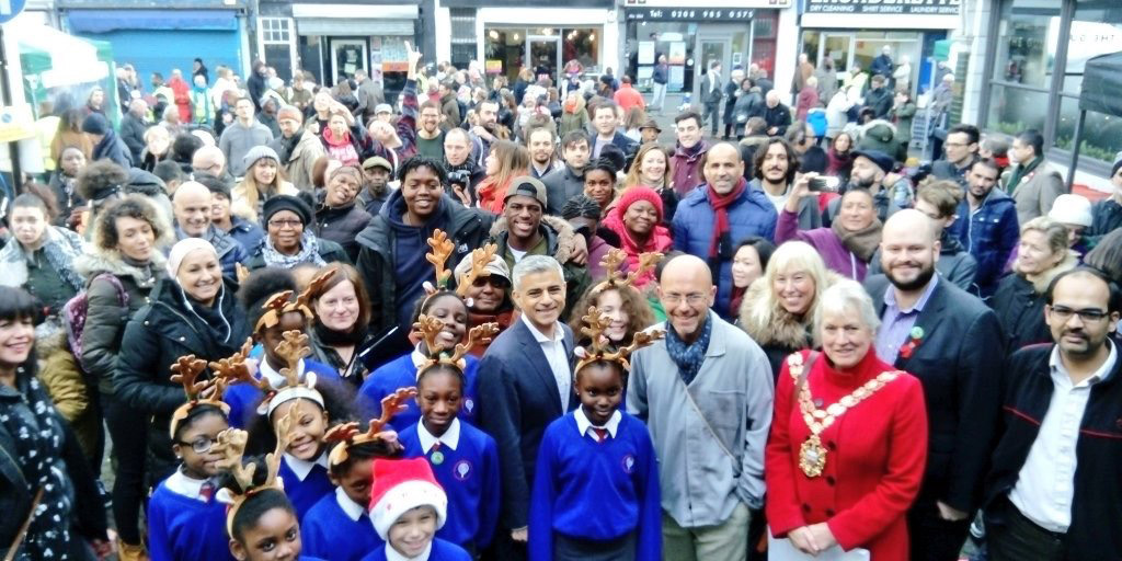 Mayor, Norman Jay MBE & Wayne Hemingway MBE launch Well Street Market ...